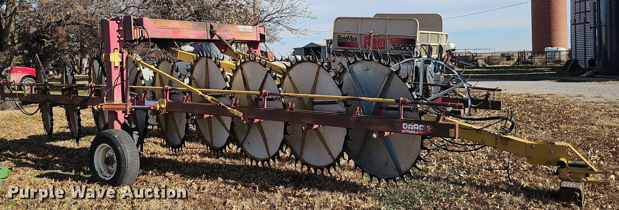 Darf FD Series 917 hay rake in Bruning, NE | Item DW3013 sold | Purple Wave