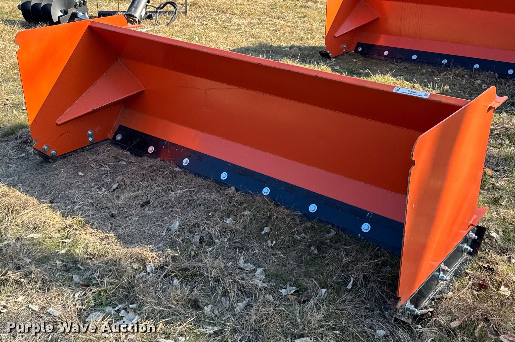 92" W skid steer snow pusher in Yates Center, KS | Item DO0200 sold ...