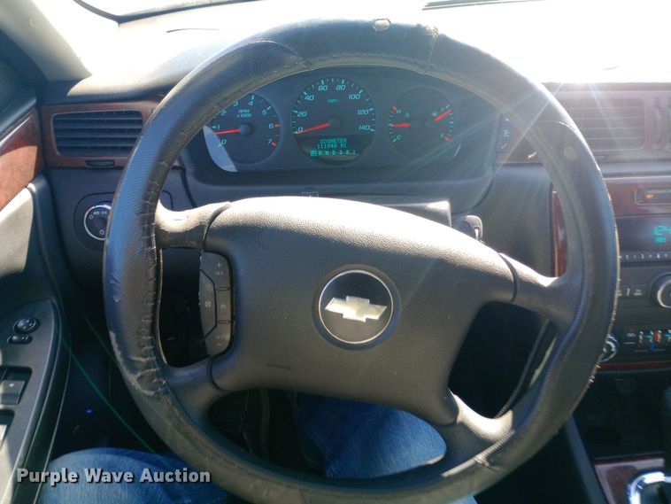 2009 Chevrolet Impala LS in Rose Hill, KS | Item EO0532 sold | Purple Wave