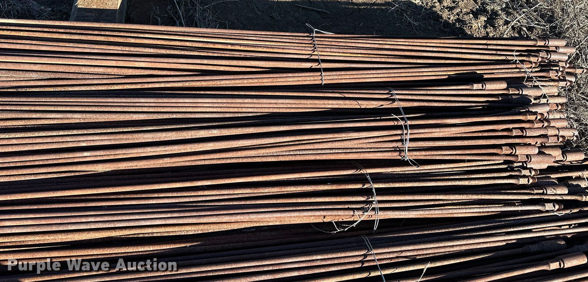 (100) joints of 5/8" diameter x 25' L sucker rods in Plains, KS | Item ...