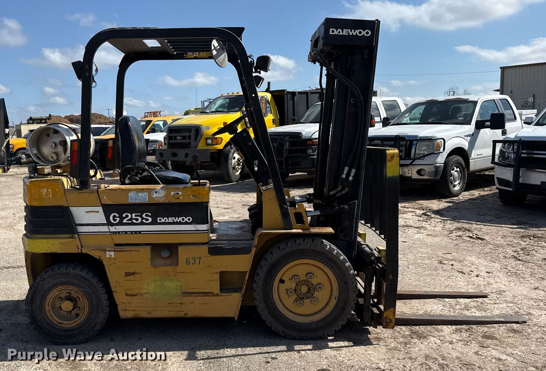 Daewoo G25S forklift in New Braunfels, TX | Item DJ0936 for sale ...