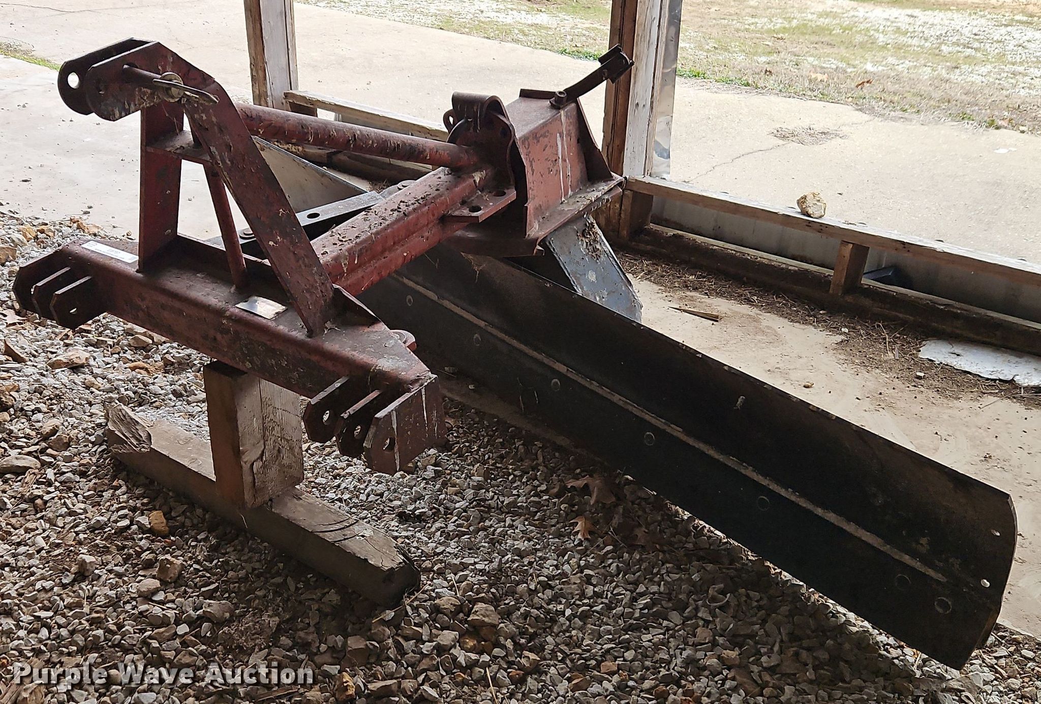 Three point blade in Carthage, MO | Item EI8797 for sale | Purple Wave