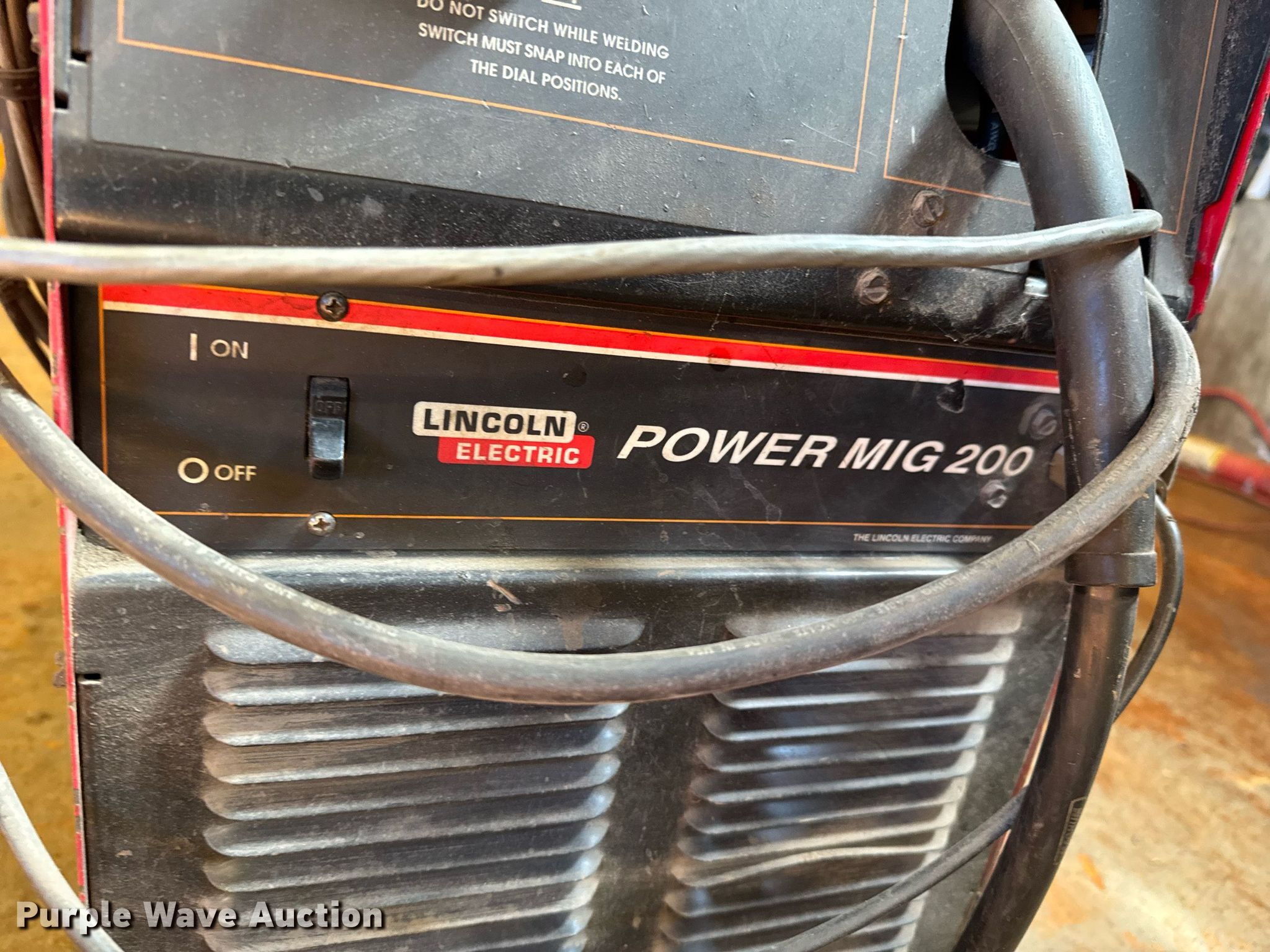Lincoln Electric Power Mig 200 welder in Pittsburg, KS | Item DO0413 ...