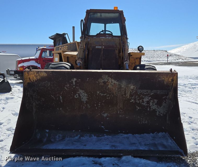 1977 Case W36 wheel loader in Hamilton, MO | Item EQ6582 sold | Purple Wave