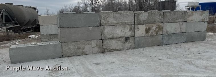 (16) concrete edge bunker blocks in Hesston, KS | Item EQ1039 sold | Purple Wave
