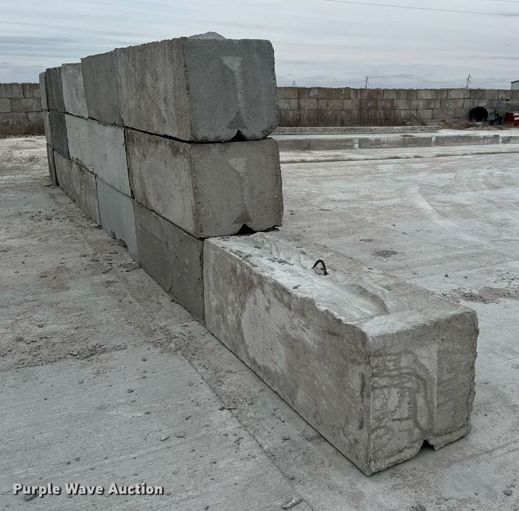 (16) concrete edge bunker blocks in Hesston, KS | Item EQ1039 sold | Purple Wave