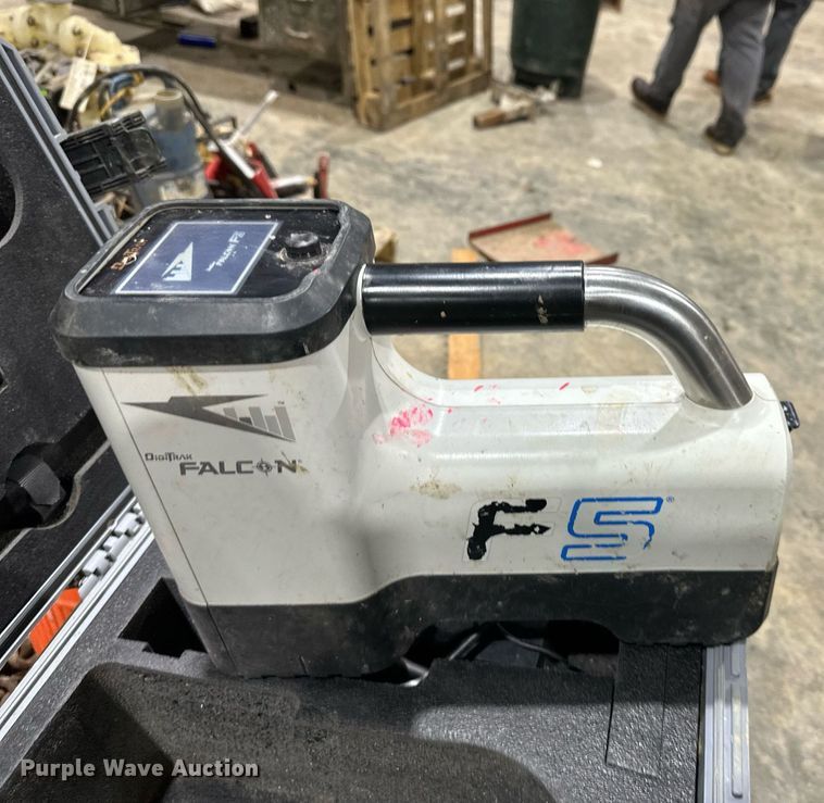 Digitrak Falcon F5 locator in Blue Springs, MO | Item EQ6568 sold ...