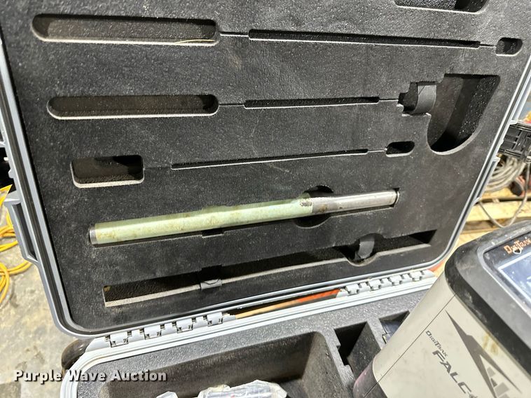 Digitrak Falcon F5 locator in Blue Springs, MO | Item EQ6568 sold ...