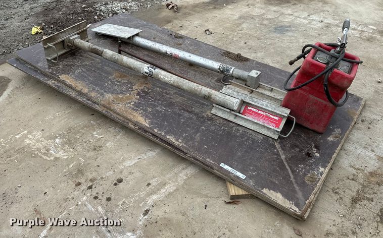 Speed shore shoring system in Blue Springs, MO | Item EQ6608 for sale ...