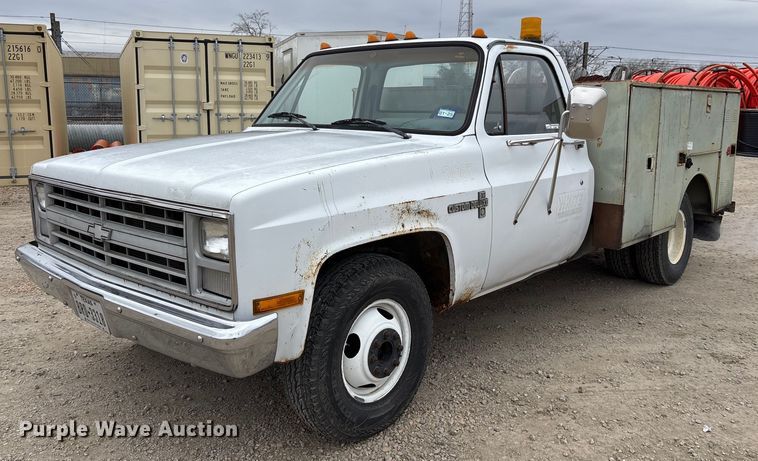1987 Chevrolet Custom Deluxe 30 utility bed pickup truck in Garland, TX ...