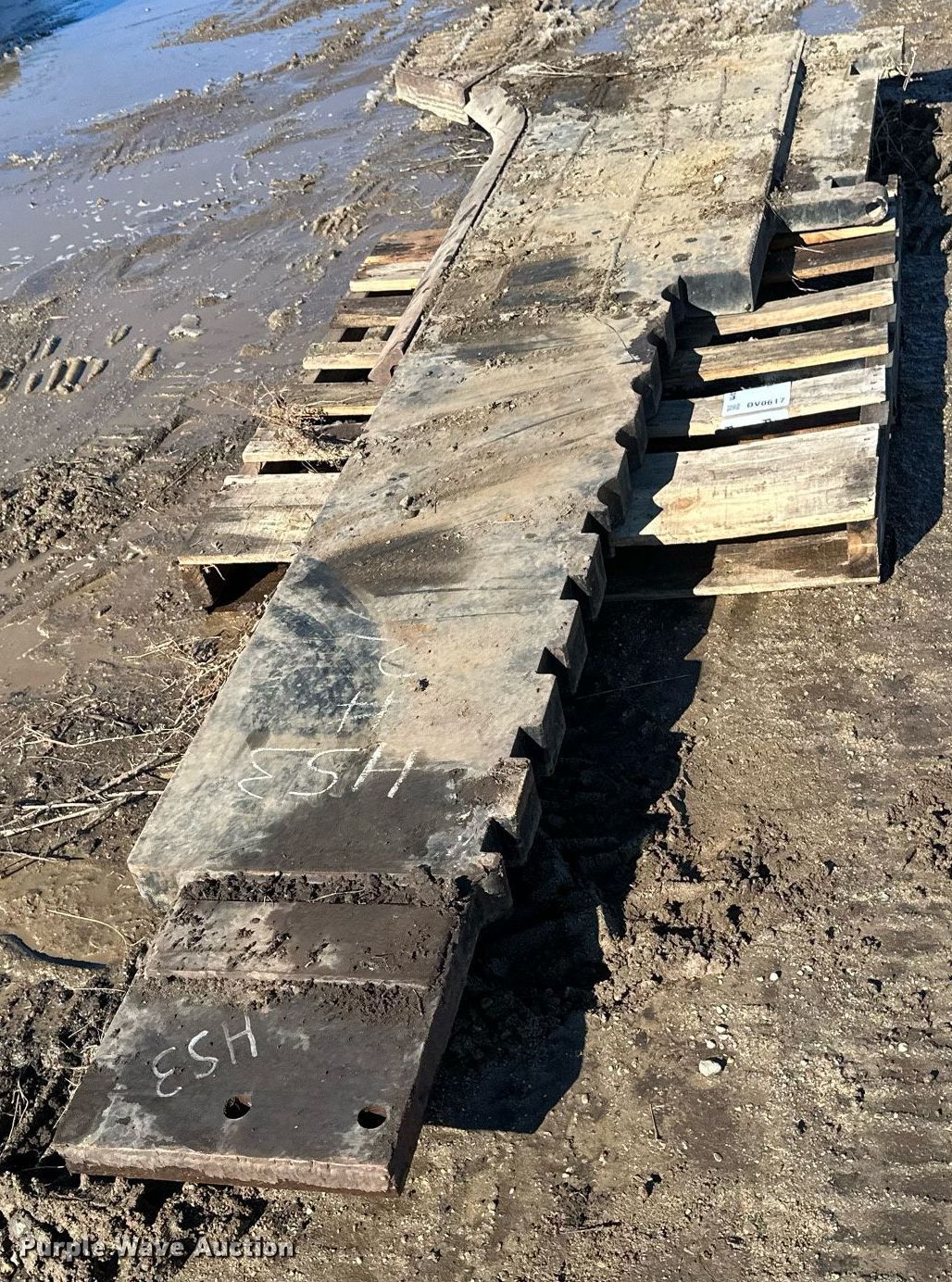 Bron HS3 cable plow blade in Perham, MN | Item DV0617 for sale | Purple ...