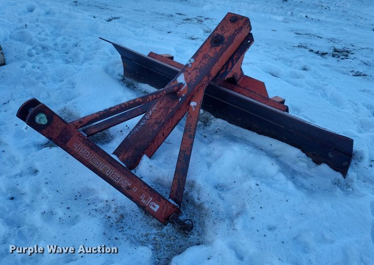 Pittsburgh 5' blade in Mitchell, SD | Item NB9818 for sale | Purple Wave