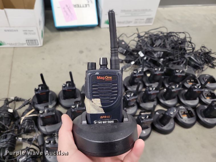 (20) Motorola Mag One BPR 40 radios in Sioux Falls, SD | Item NB9895 ...