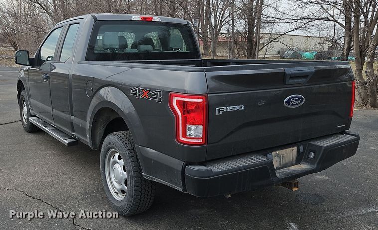 2016 Ford F150 XL SuperCab pickup truck in Manhattan, KS | Item OJ9922 ...