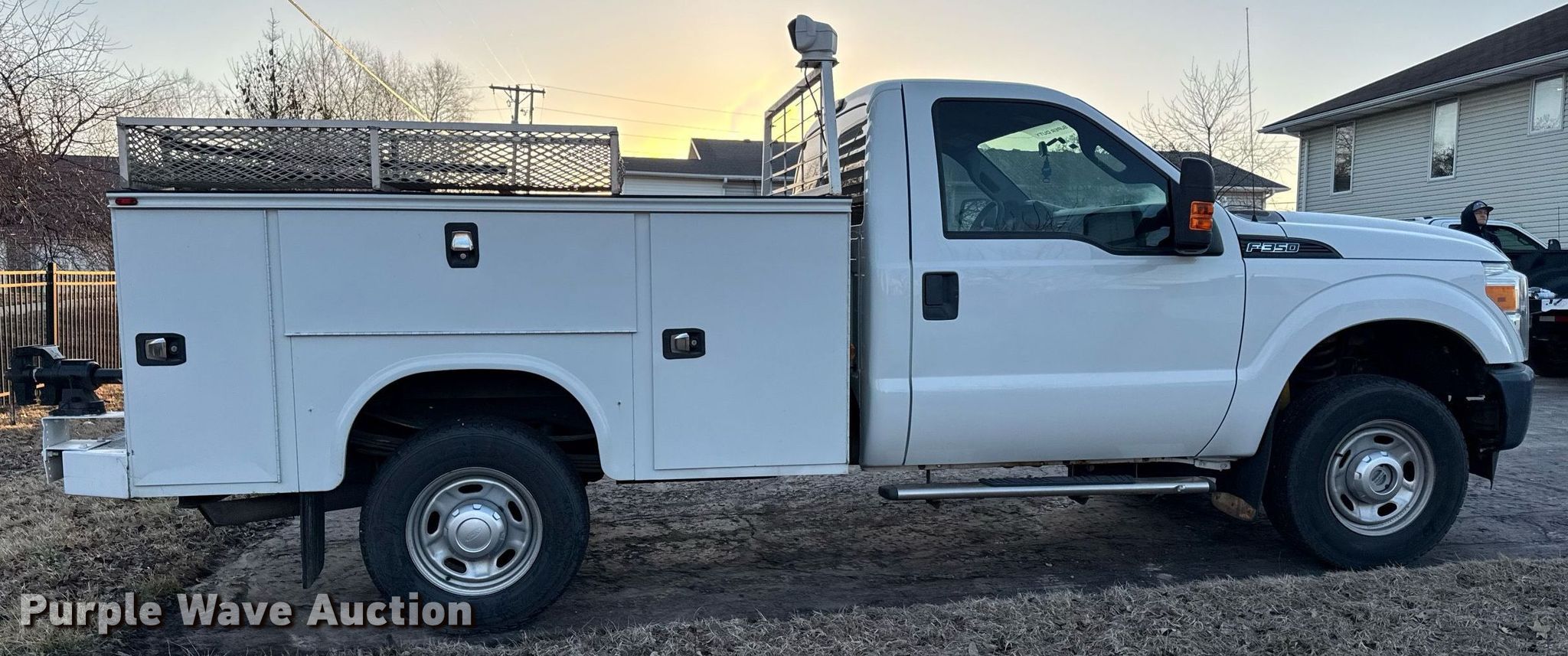 2015 Ford F350 utility bed pickup truck in Basehor, KS | Item ED3980 ...