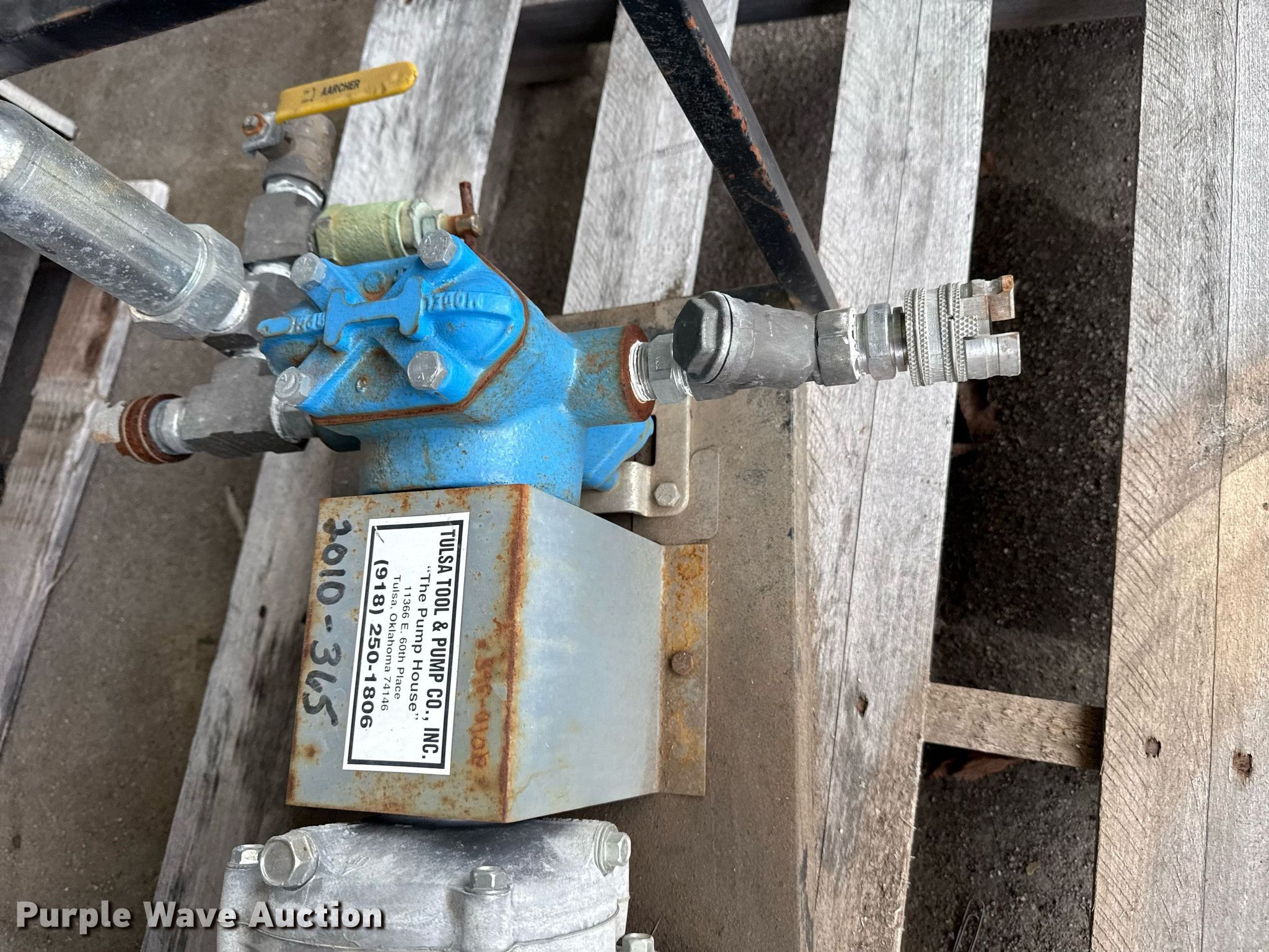 Pump in Tulsa, OK | Item NO9703 sold | Purple Wave