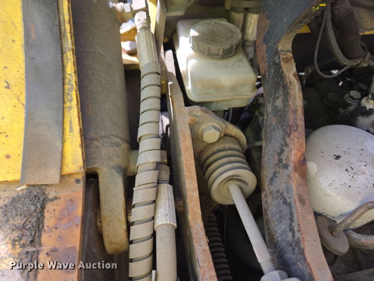 Hyster S40XM forklift in Columbia Station, OH | Item YA0387 for sale ...