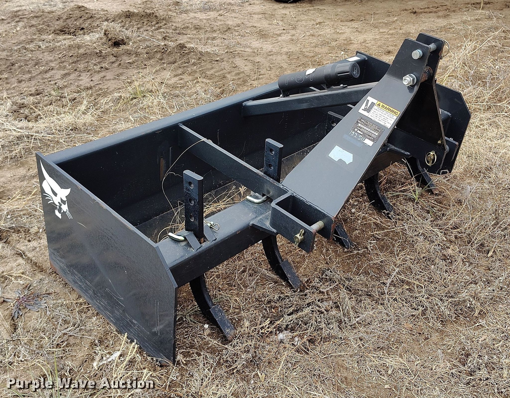 Bobcat 60 box blade in Calhan, CO | Item EH0182 for sale | Purple Wave