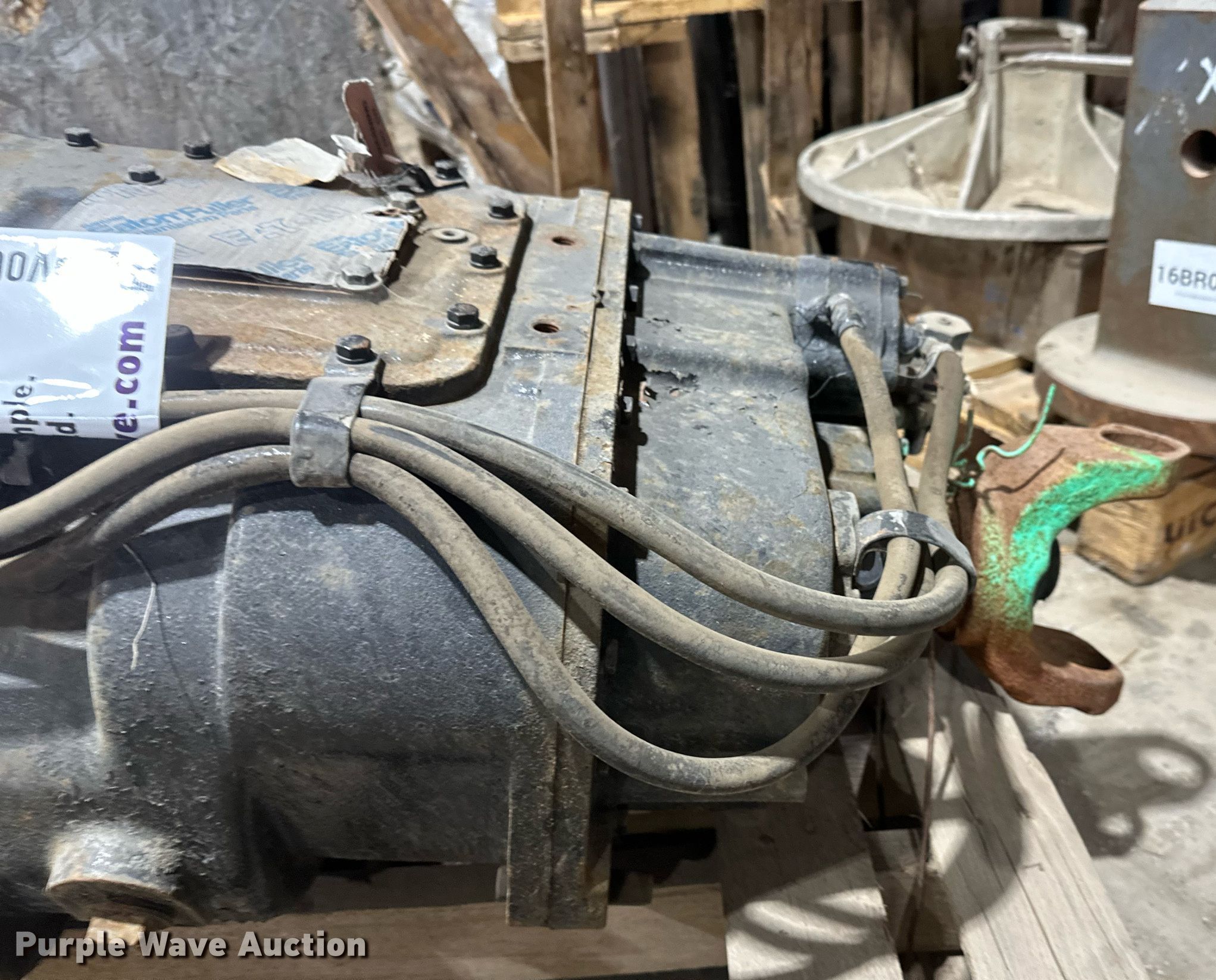 Eaton Fuller Roadranger RTO14708LL 8LL transmission in Plymouth, MN ...