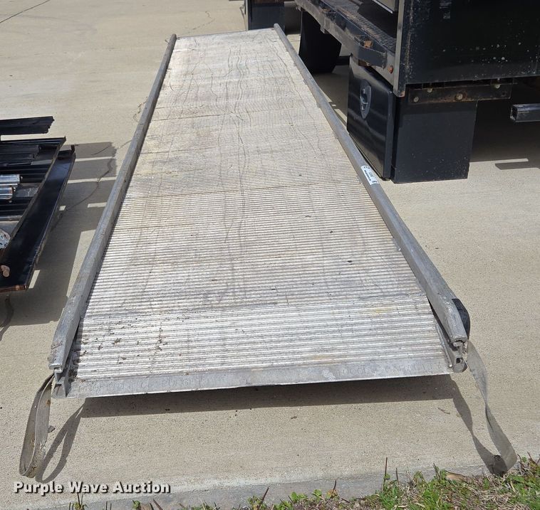 (3) loading ramps in Grand Prairie, TX | Item EL5592 for sale | Purple Wave