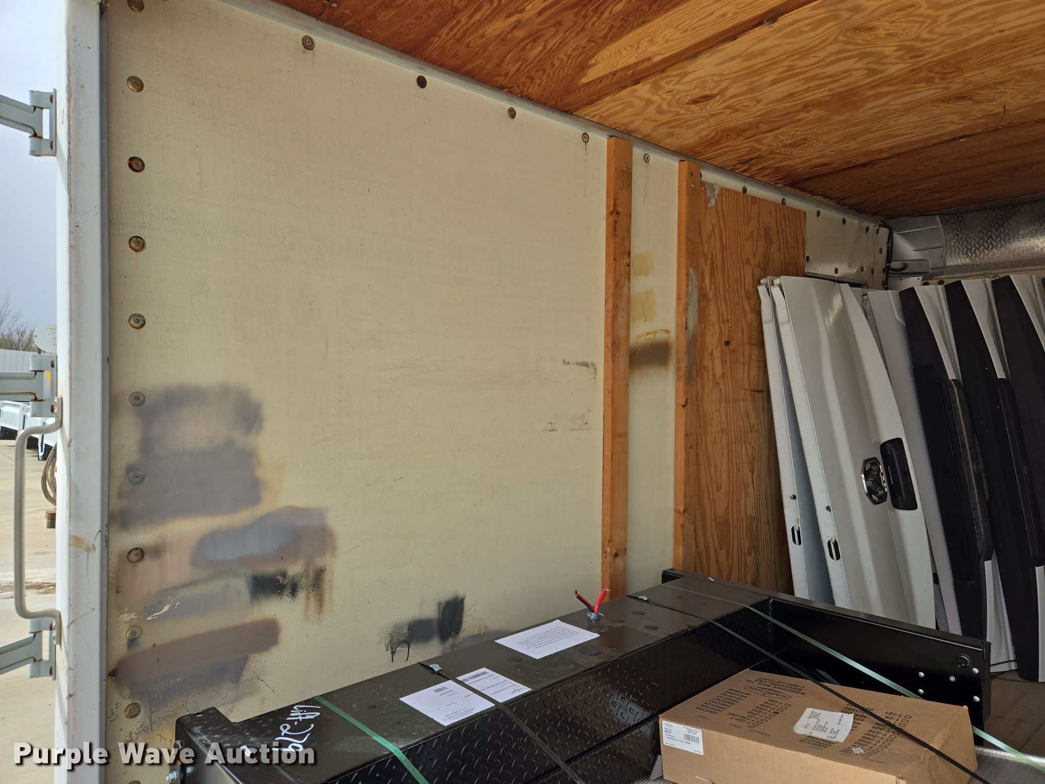 Supreme Corp box bed in Grand Prairie, TX | Item EL5590 for sale ...