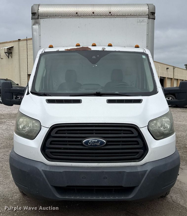 2015 Ford Transit box van in Tulsa, OK | Item DM5670 sold | Purple Wave