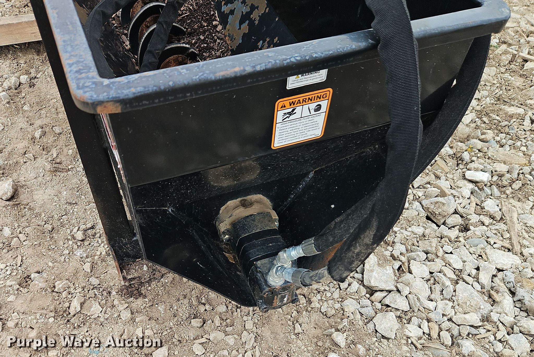 Danuser 3210 skid steer auger bucket in Olathe, KS | Item EI8898 for ...