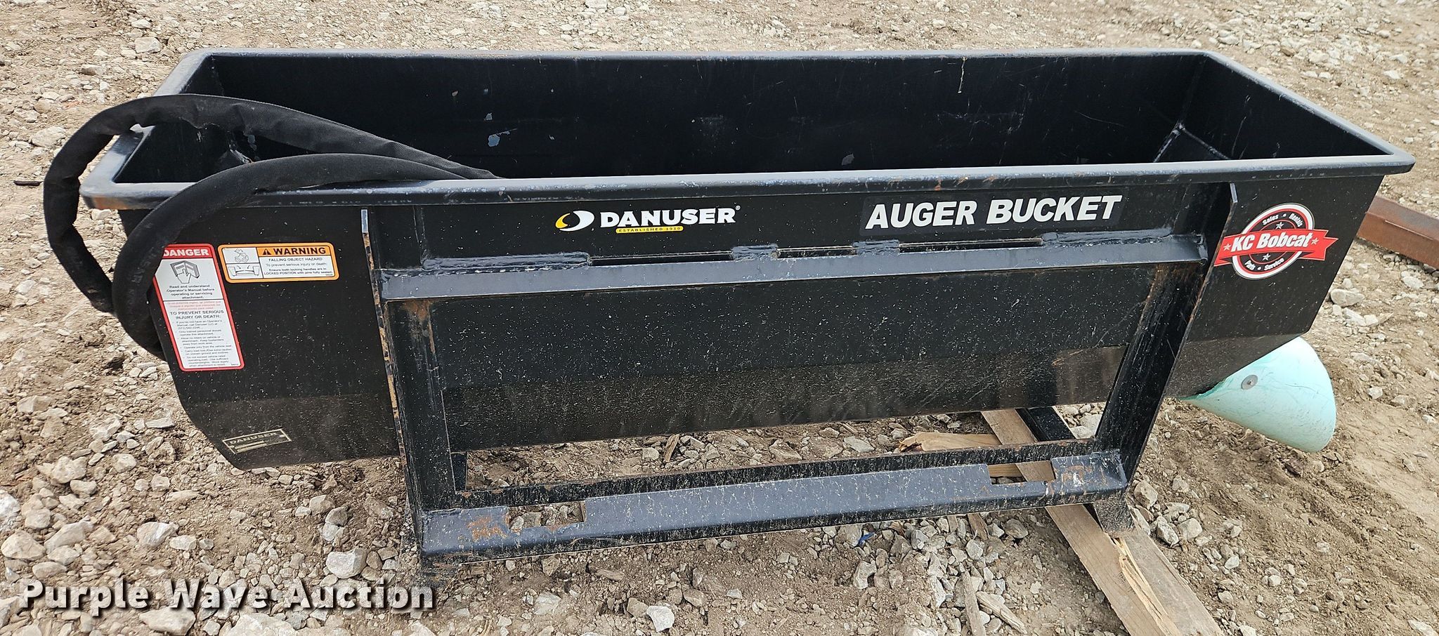 Danuser 3210 skid steer auger bucket in Olathe, KS | Item EI8898 for ...