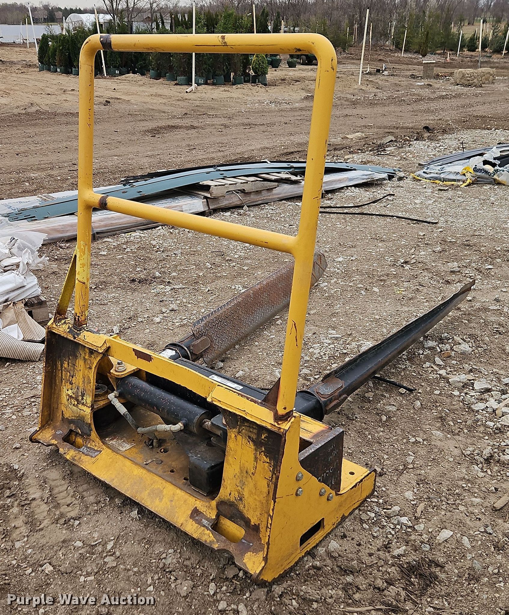 Logan skid steer forks in Olathe, KS | Item EI8899 for sale | Purple Wave