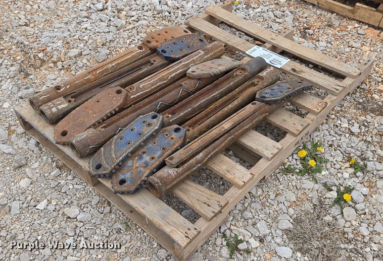Direction drill bits in Springfield, MO | Item DP6270 sold | Purple Wave