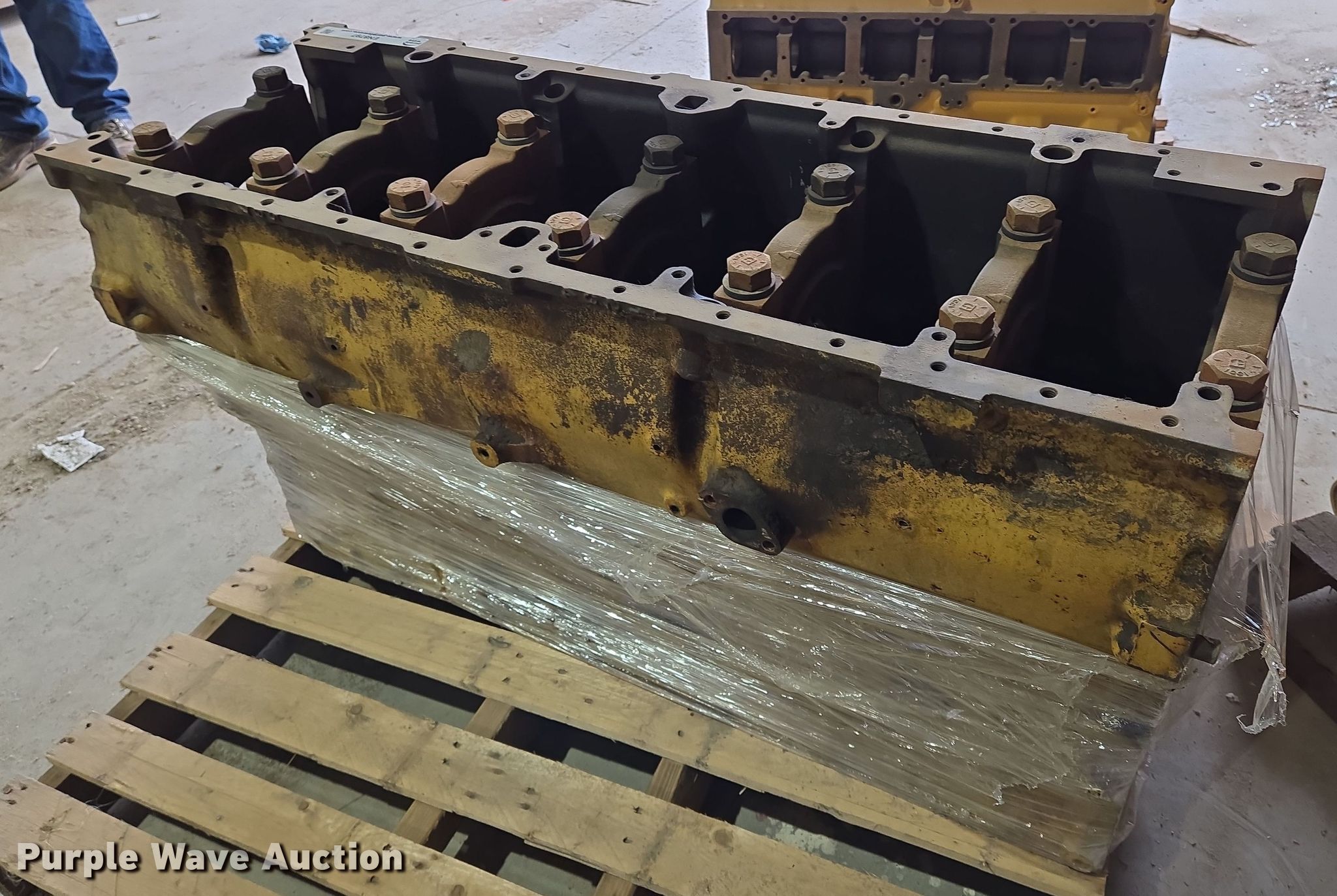Caterpillar 3406 engine block in Wichita, KS | Item EN8797 sold ...