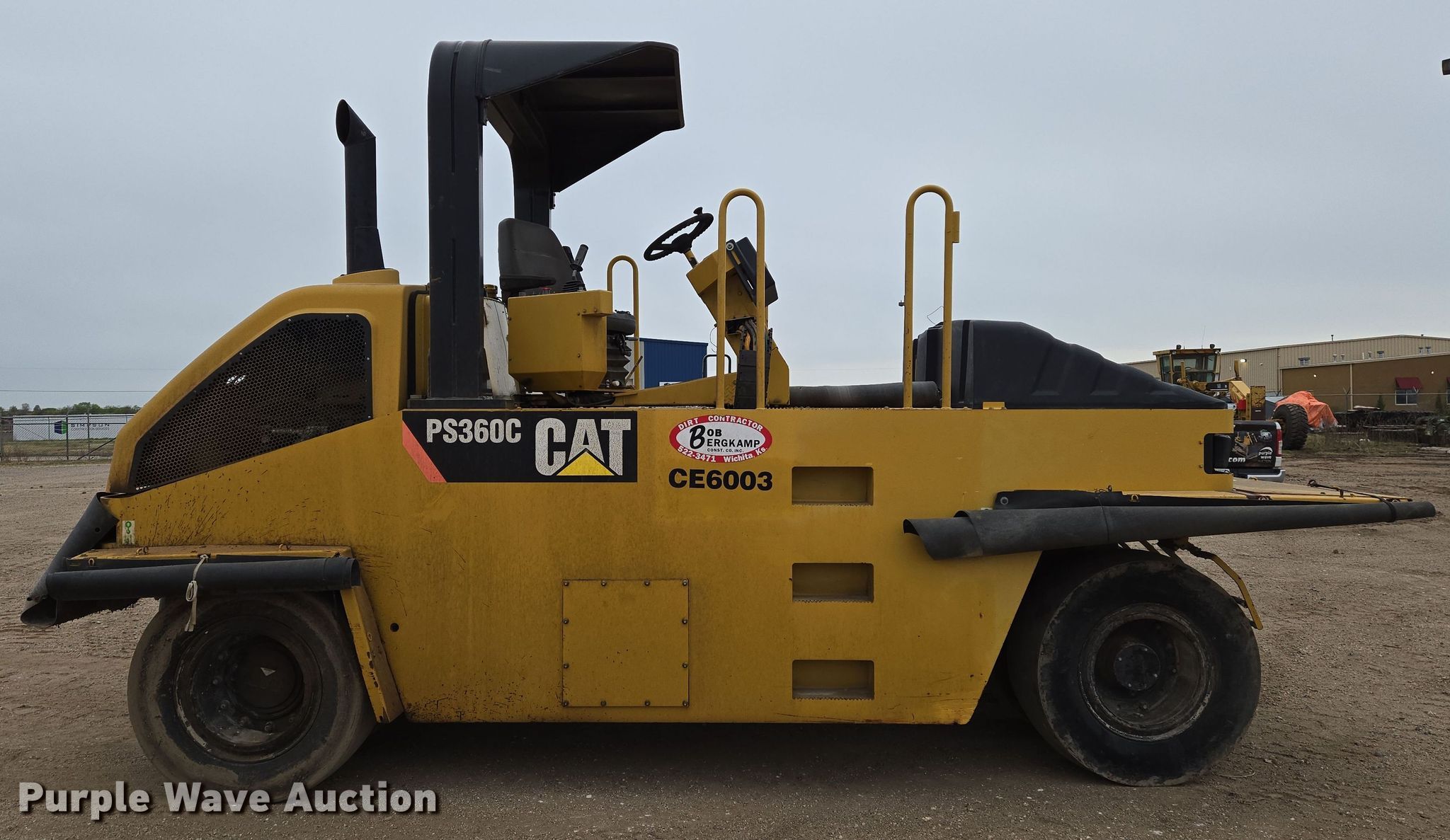 Caterpillar PS360C pneumatic roller in Wichita, KS | Item EO0635 for ...