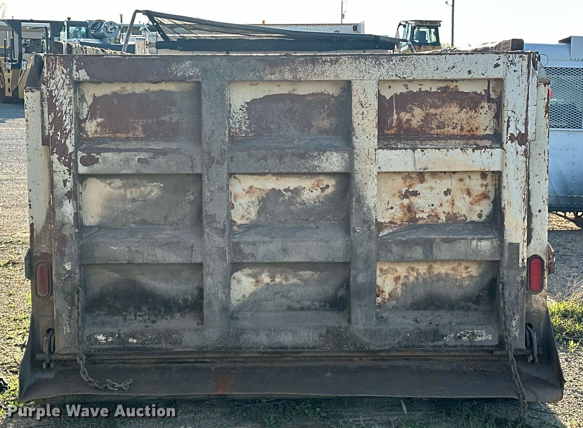 McClain Galion 502F dump bed in Noble, OK | Item EJ8609 sold | Purple Wave