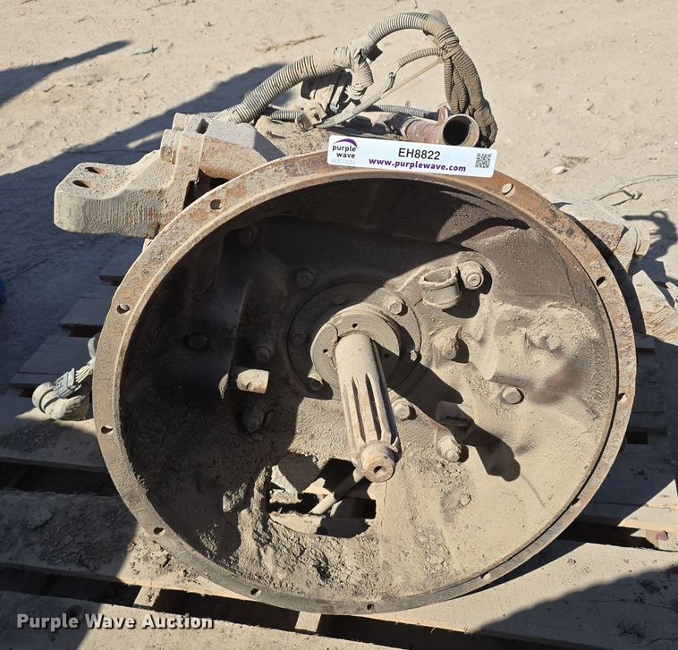 Eaton Fuller FRC-15210C transmission in Omaha, NE | Item EH8822 for sale | Purple Wave