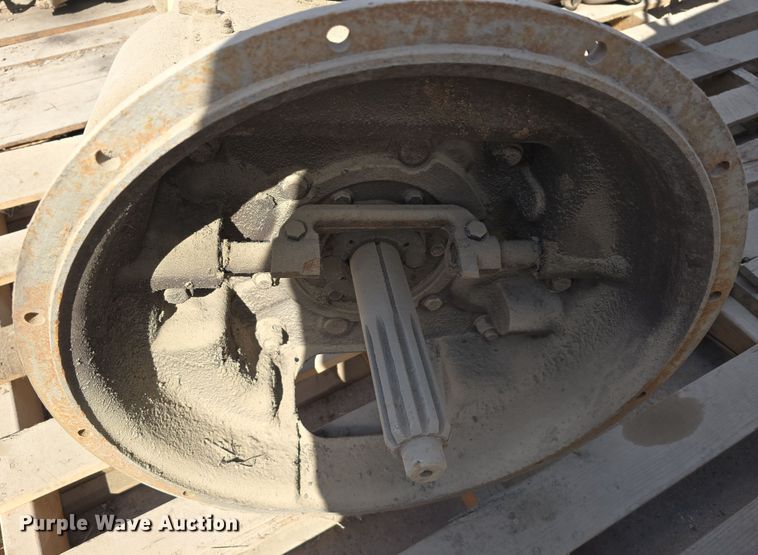 Eaton Fuller Roadranger transmission in Omaha, NE | Item EH8829 for sale | Purple Wave