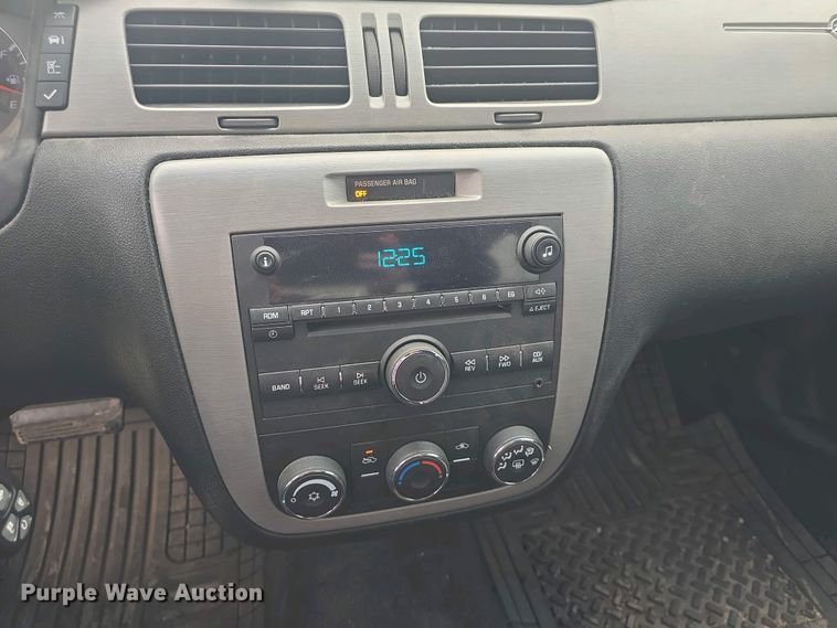 2007 Chevrolet Impala in Junction City, KS | Item DO7917 sold | Purple Wave