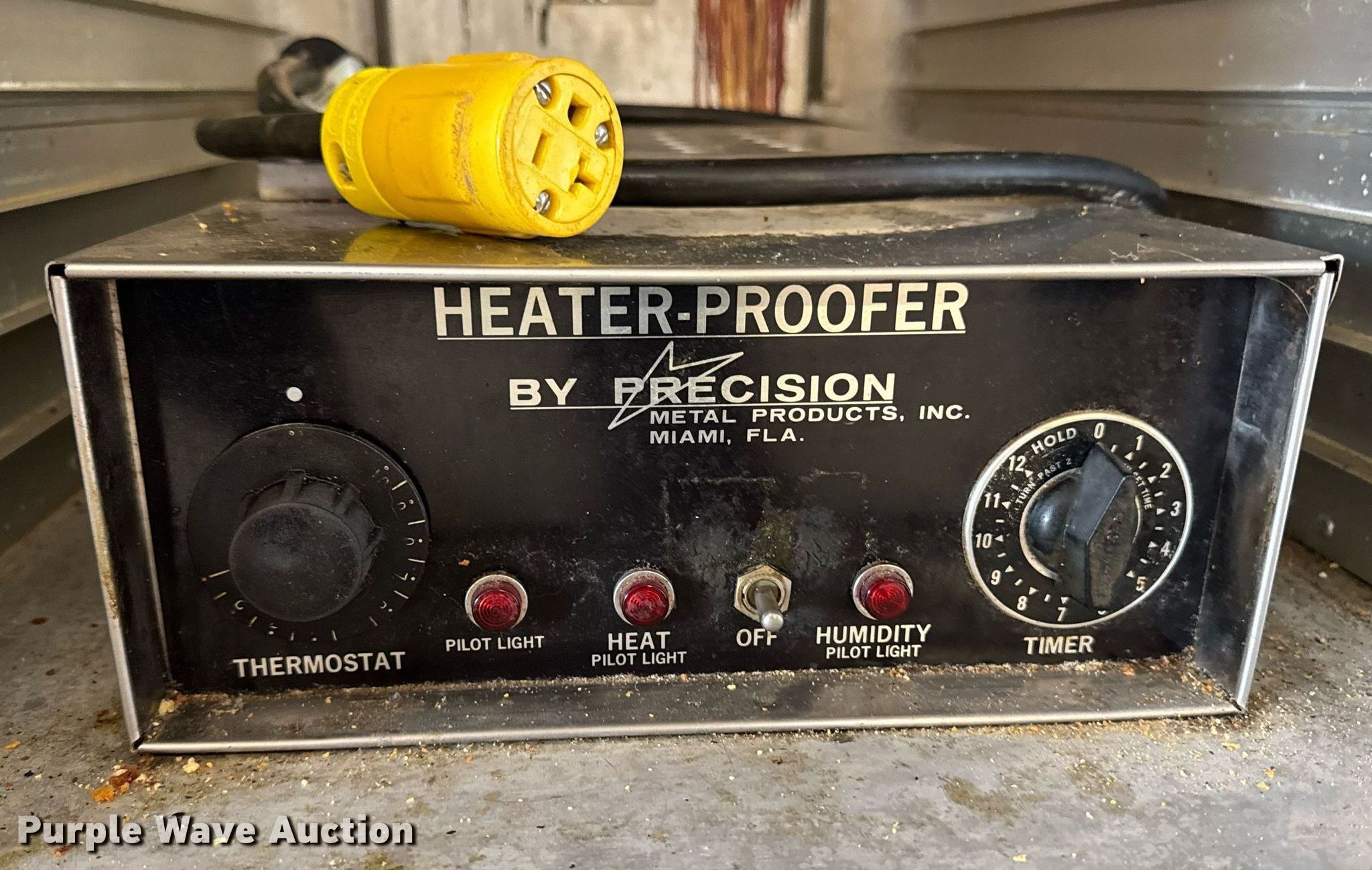 Heater-Proofer food warmer in Anita, IA | Item EM3835 sold | Purple Wave