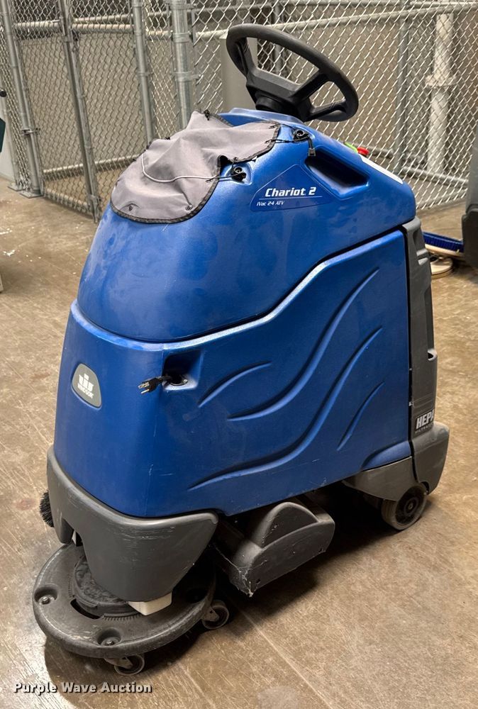 Windsor Chariot 2 iVac 24 ATV Floor scrubber in Wichita, KS | Item ...