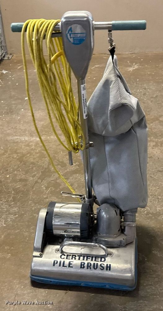 Certified International vacuum in Wichita, KS | Item EQ1337 for sale ...