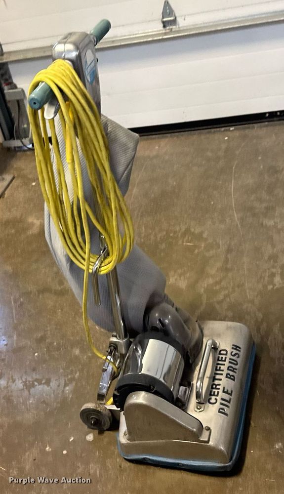 Certified International vacuum in Wichita, KS | Item EQ1337 for sale ...