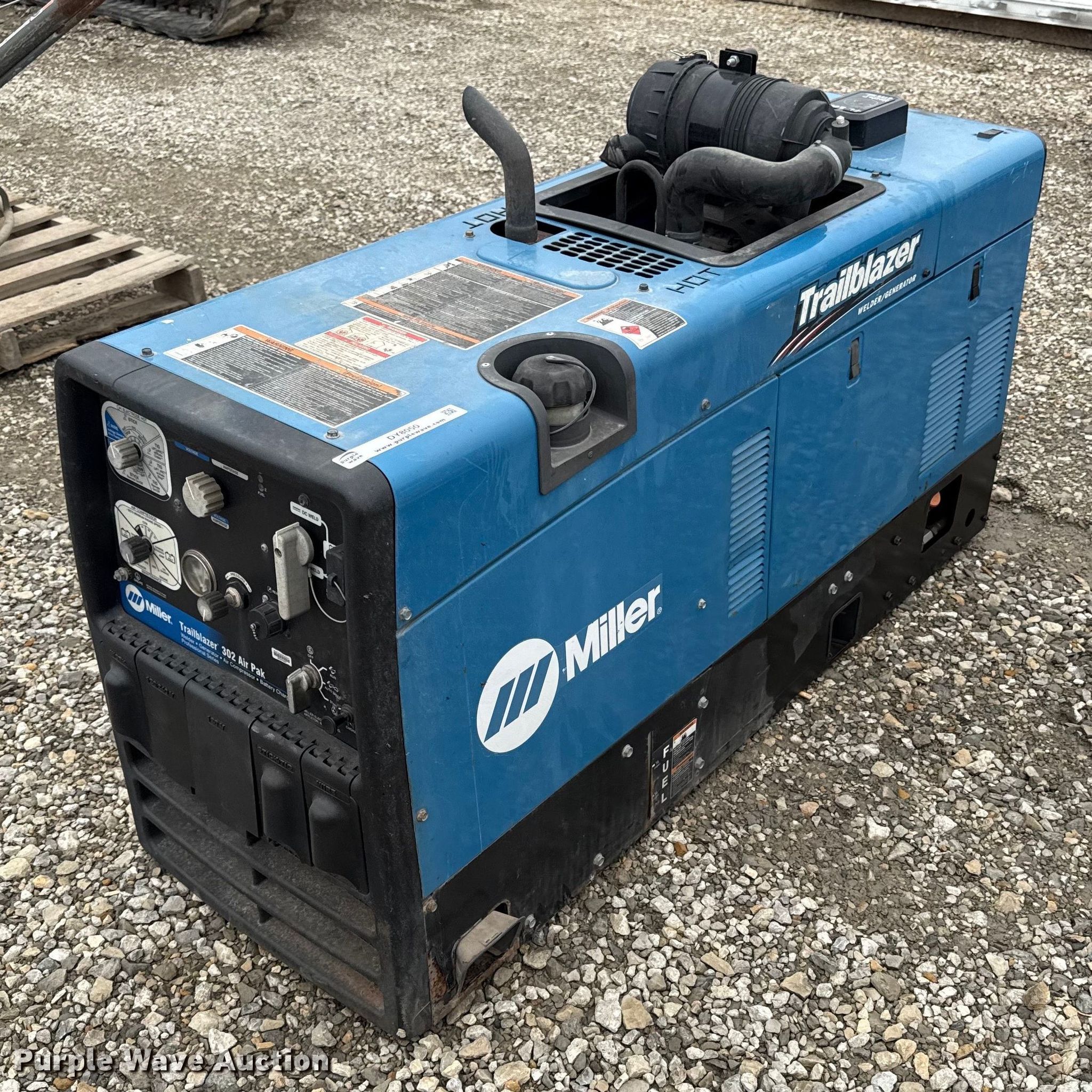 Miller Trailblazer 302 Air Pak welder/generator in Topeka, KS | Item ...