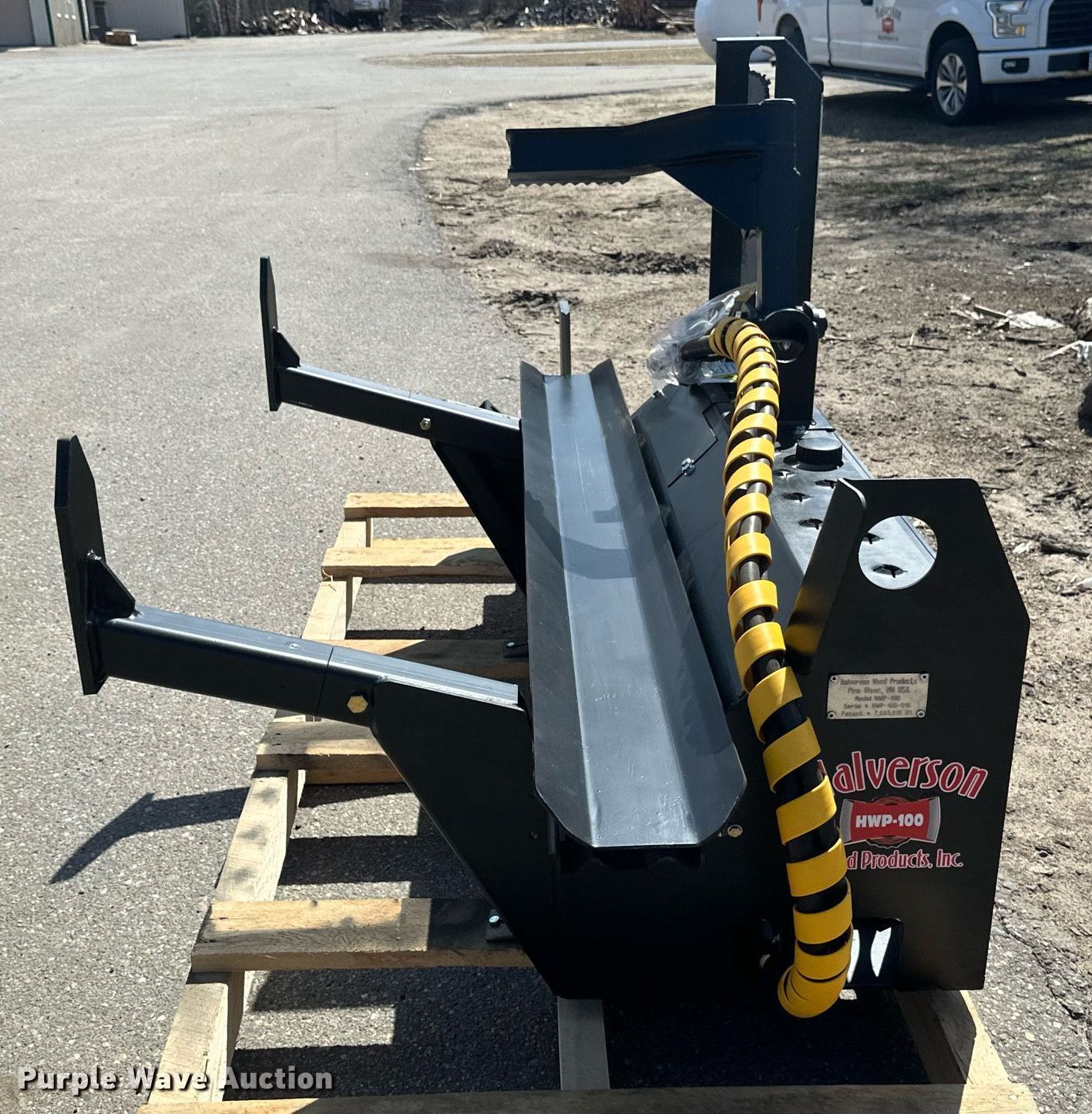 2025 Halverson Wood Products HWP-100 skid steer wood splitter in Pine ...