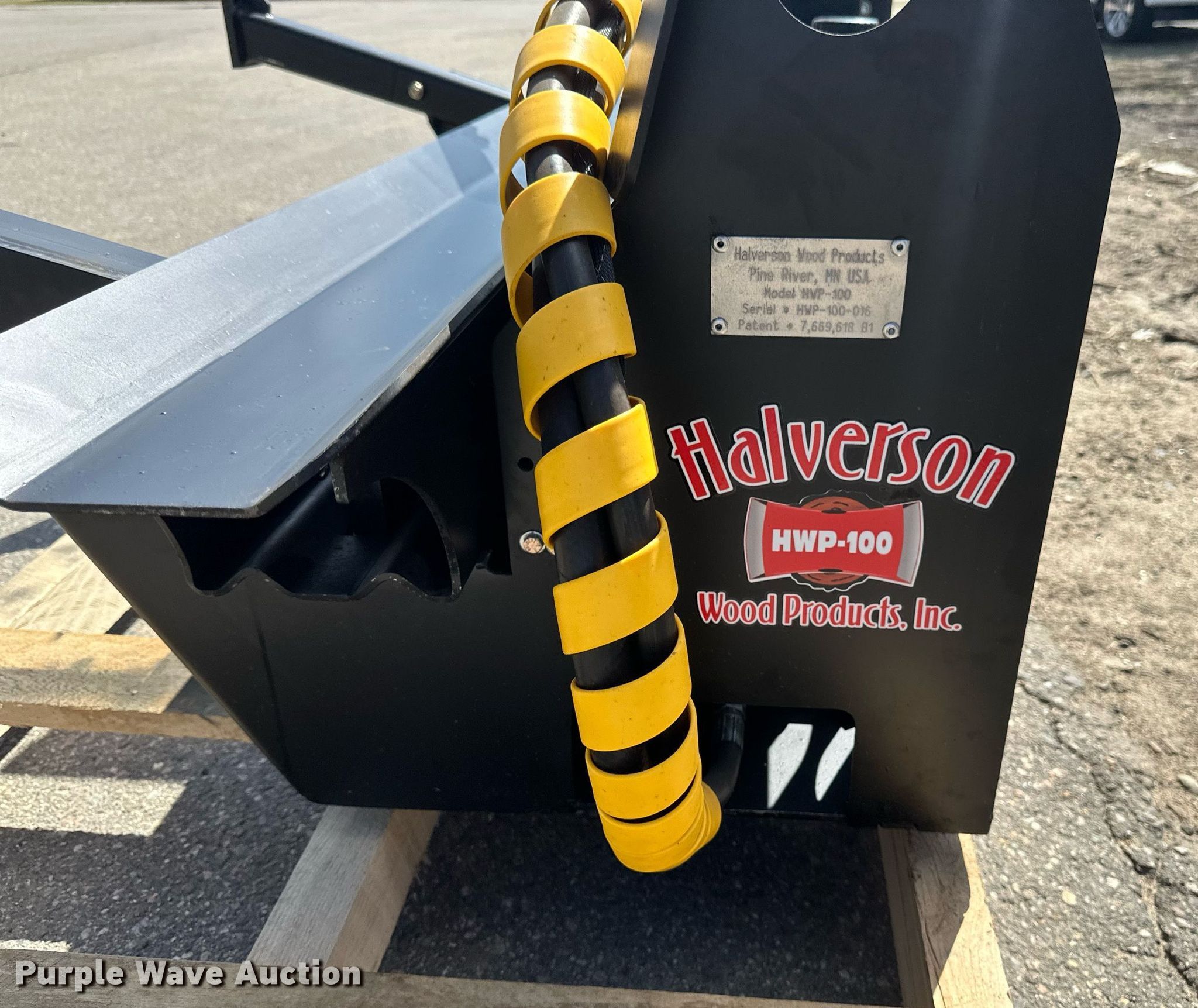 2025 Halverson Wood Products HWP-100 skid steer wood splitter in Pine ...