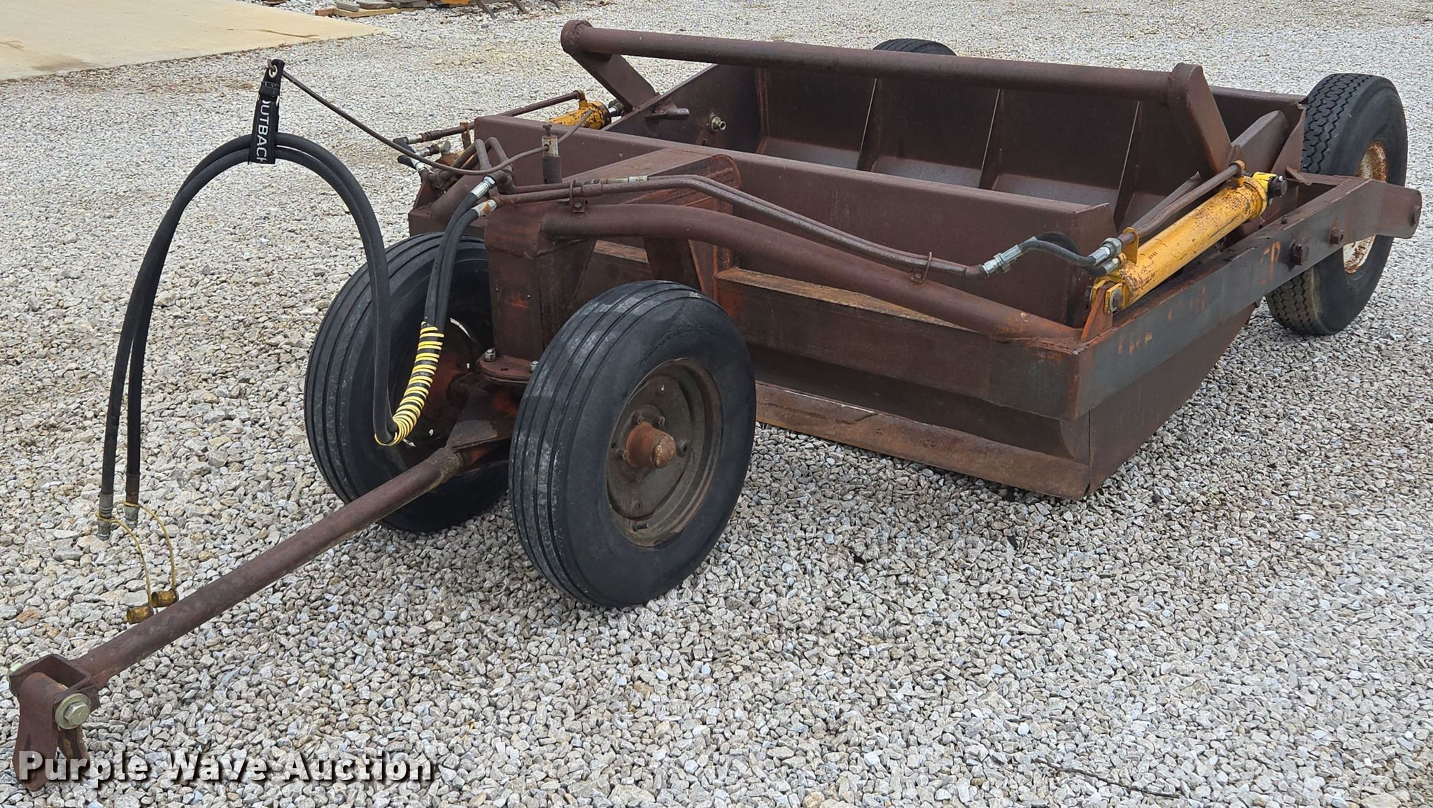 The Soil Mover scraper in Lone Jack, MO | Item EM7075 sold | Purple Wave