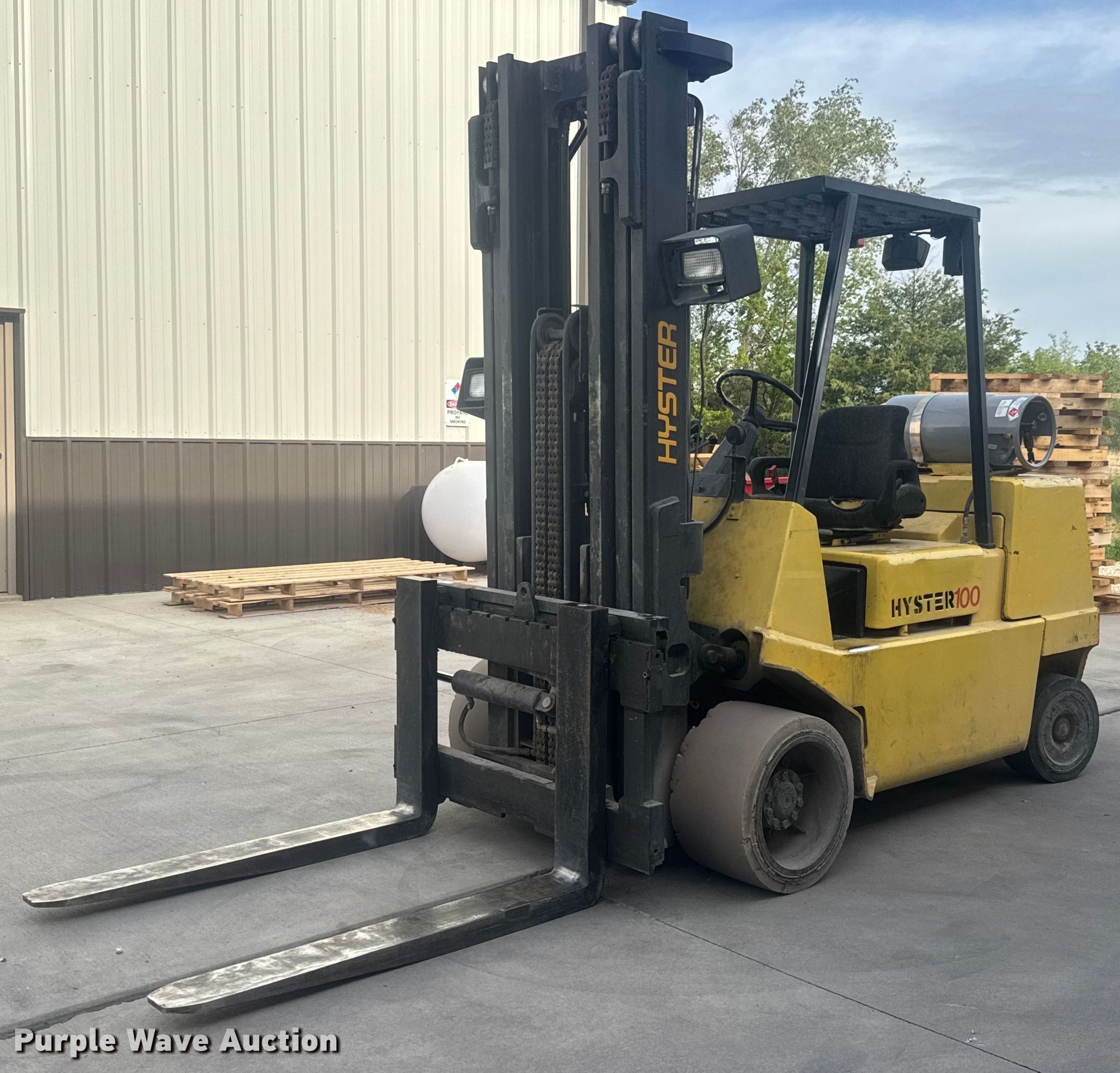 2001 Hyster S100XL2 forklift in Haven, KS | Item EQ1405 for sale ...