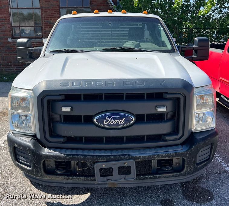2013 Ford F350 Super Duty utility bed pickup truck in Tulsa, OK | Item ...