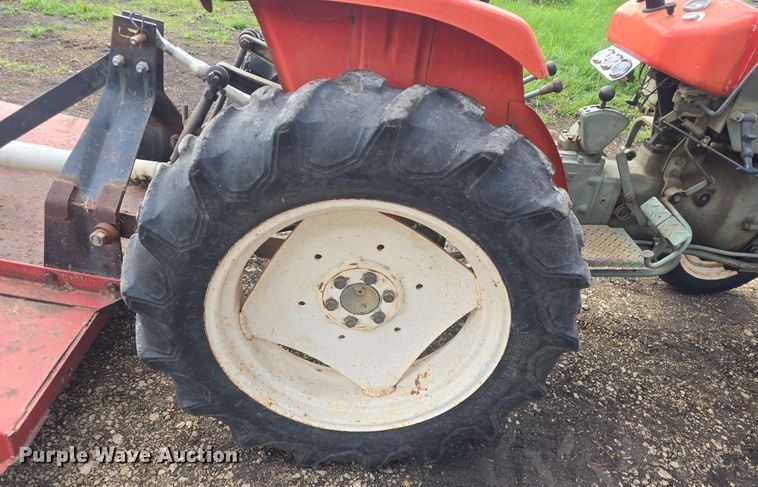 Yanmar YM2210 tractor in Maple Hill, KS | Item EK5220 sold | Purple Wave