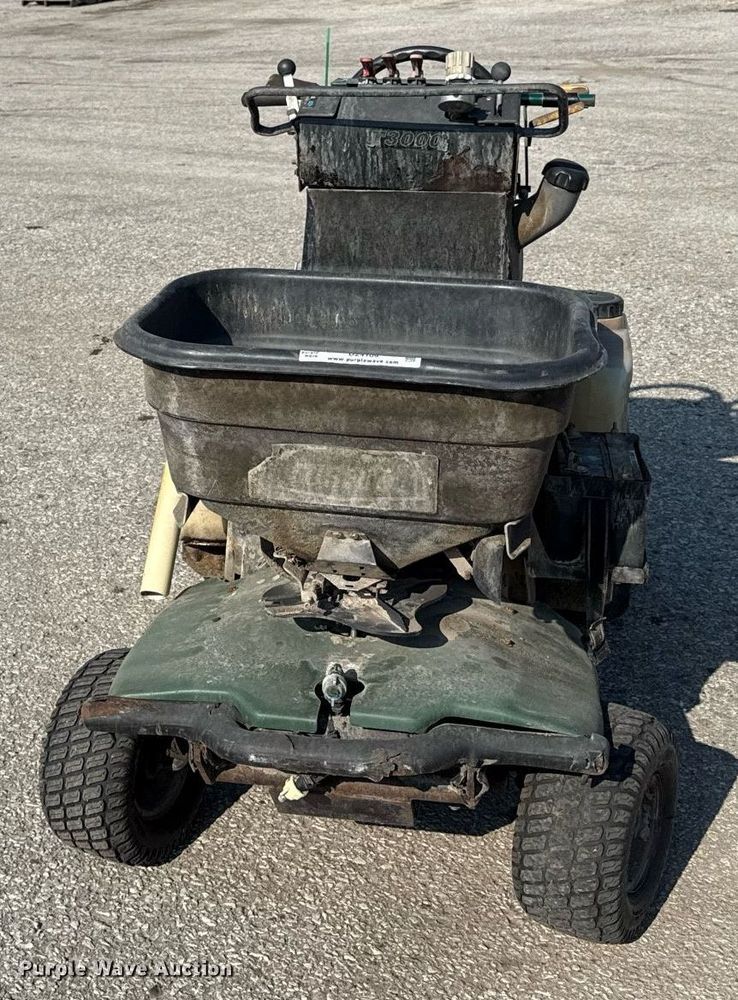 Turfco T3000 spreader in Edwardsville, KS | Item DZ4109 for sale ...