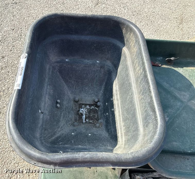 Turfco T3000 spreader in Edwardsville, KS | Item DZ4109 for sale ...