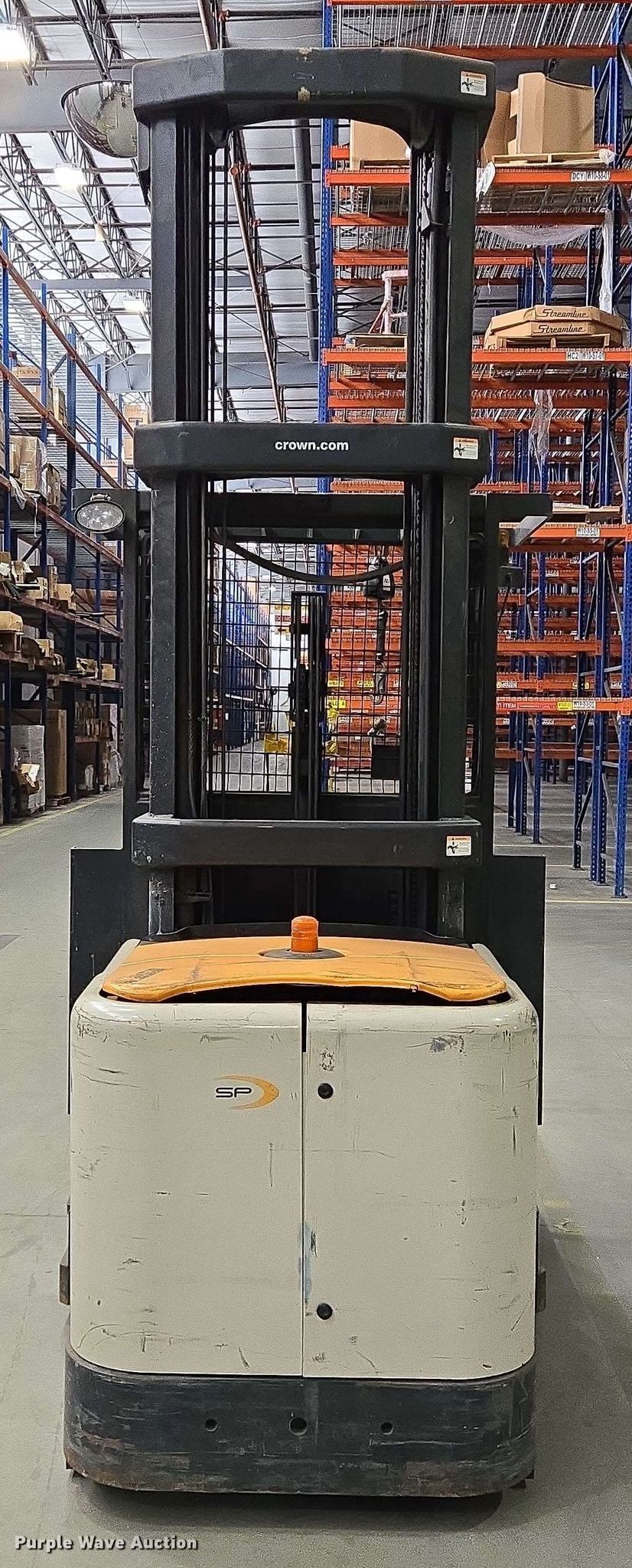 2015 Crown SP4050-30 order picker in Houston, TX | Item DT4860 sold ...